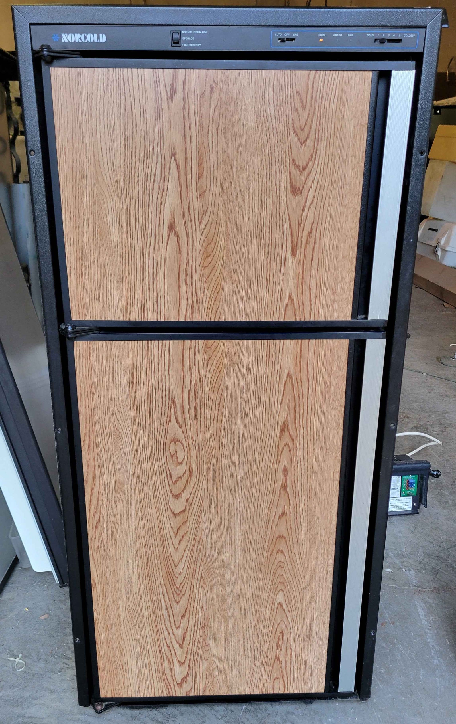 Shop RV Propane Fridges: Dometic, Norcold, 2-Way And 3-Way